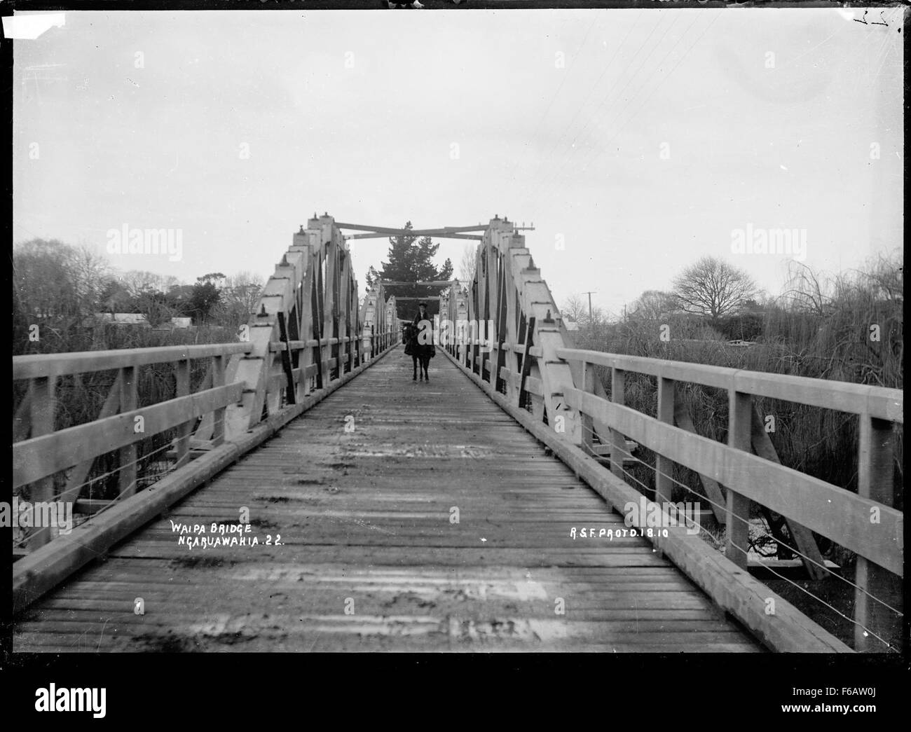 The Waipa Bridge, built in 1910, spans the Waipa River at Ngaruawahia ...