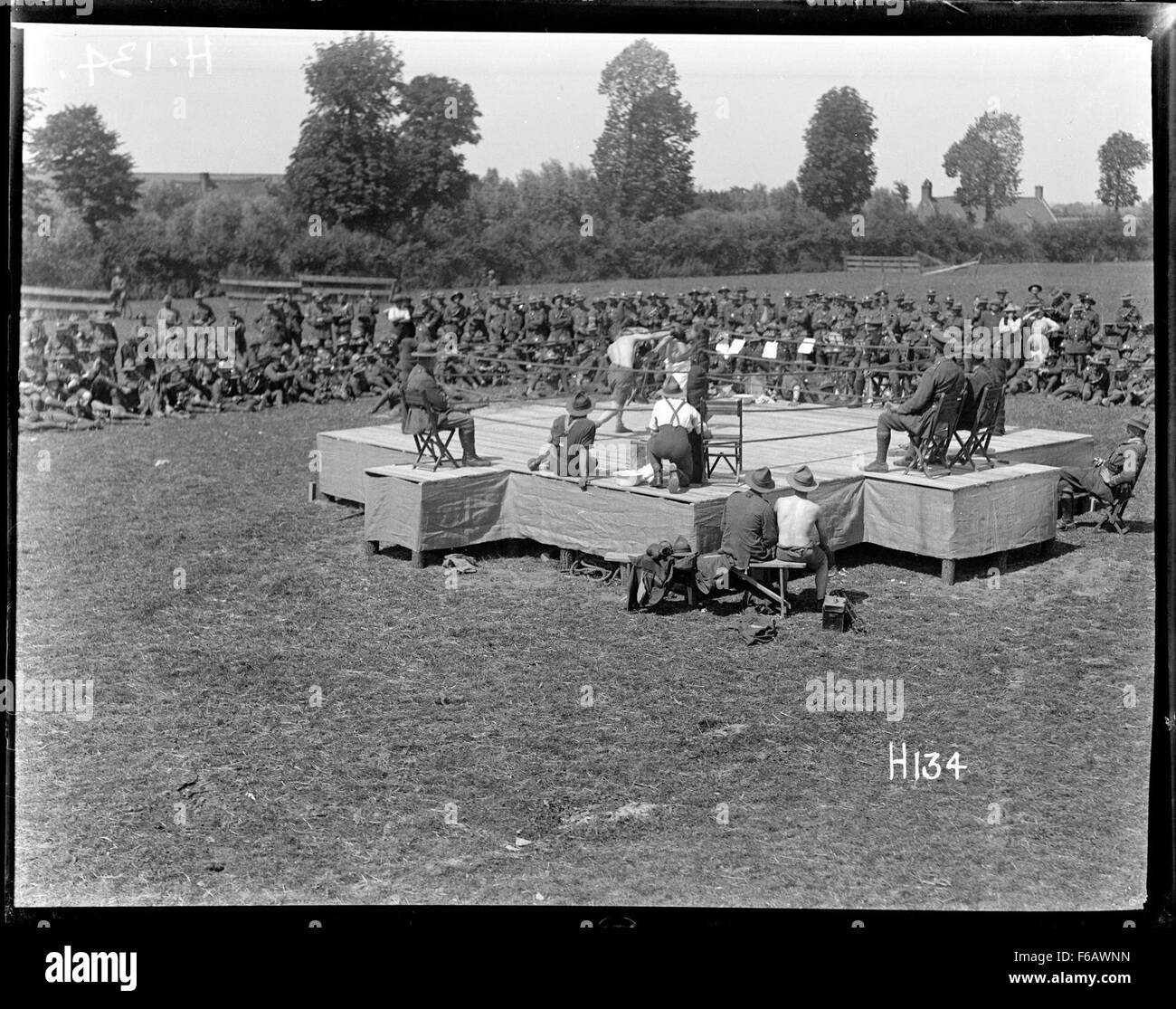 New zealand division boxing championships Black and White Stock Photos ...