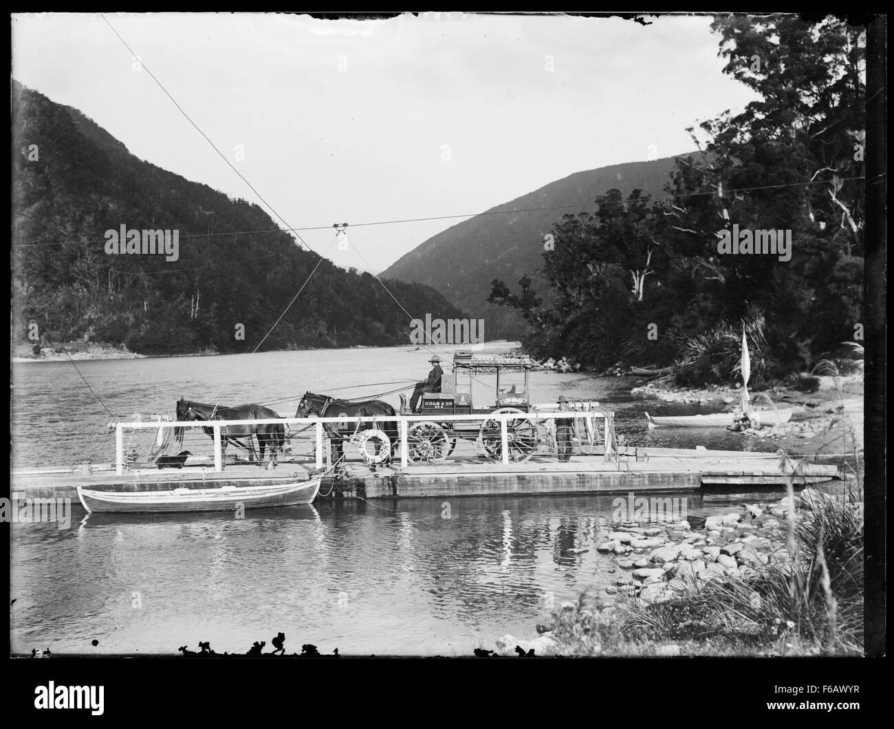 Cobb and co coach hi-res stock photography and images - Alamy