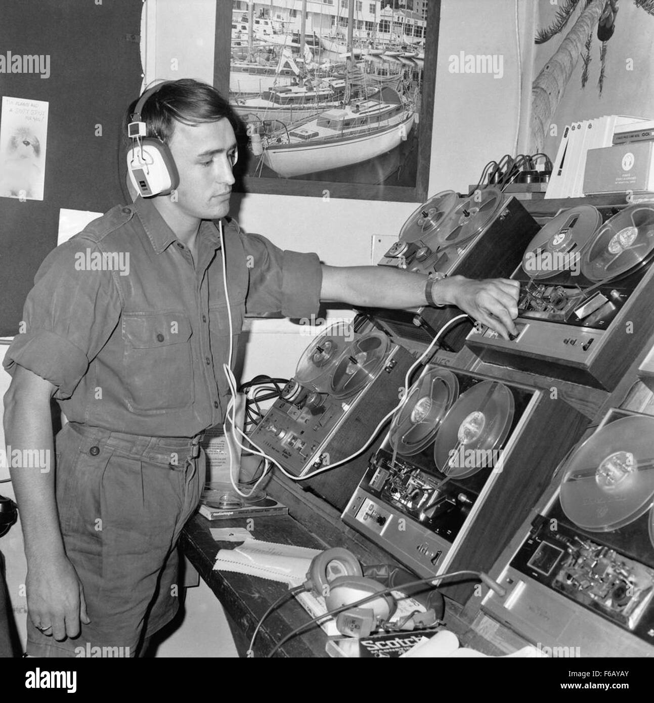 Boosting Black and White Stock Photos & Images - Alamy