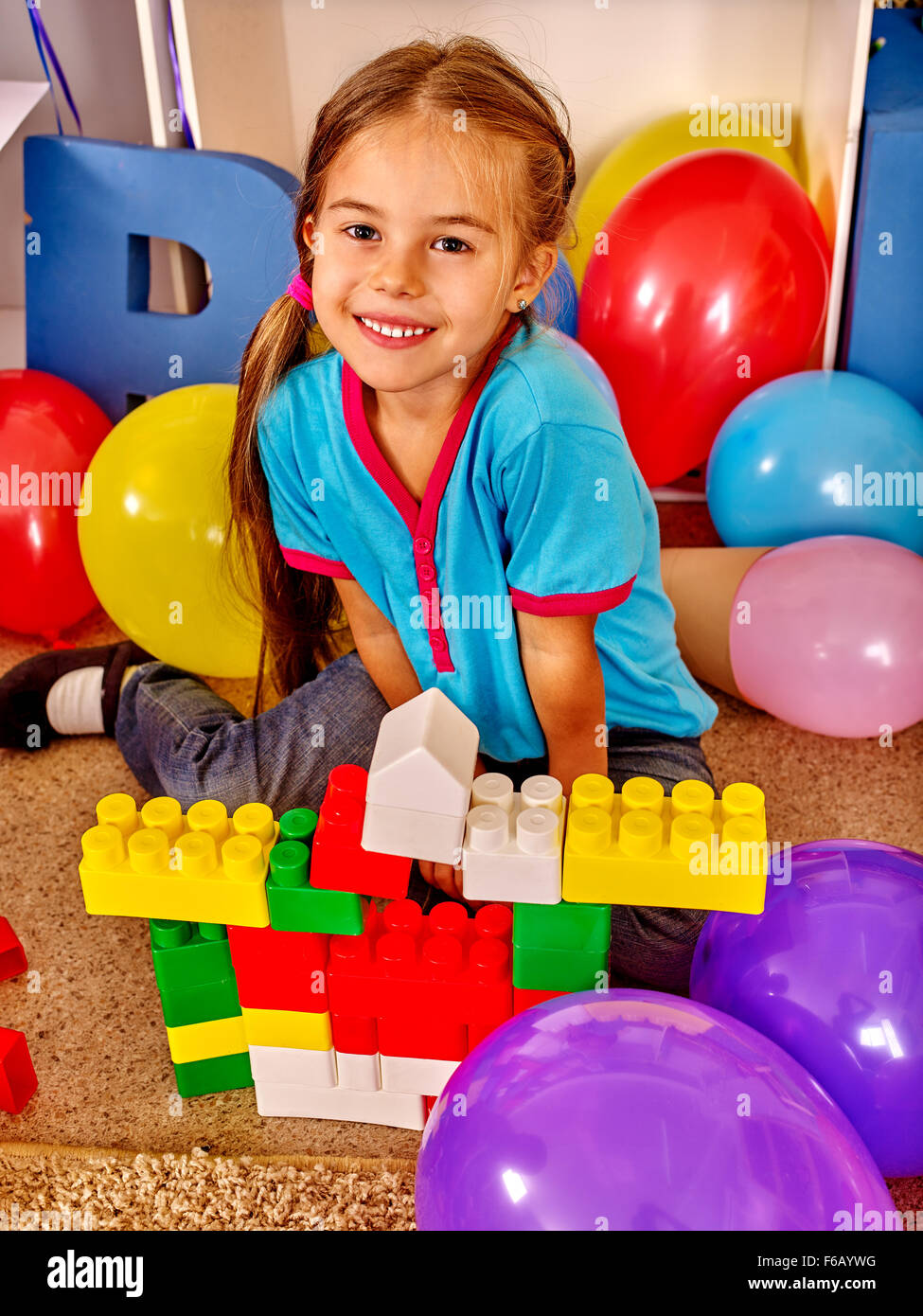Group children game blocks on floor Stock Photo - Alamy