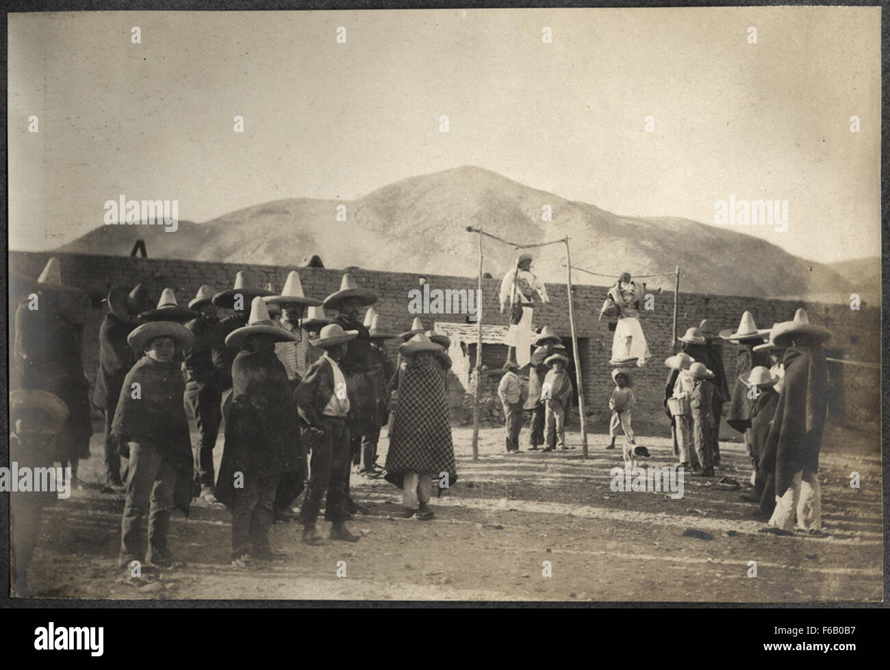 Judas hanging hi-res stock photography and images - Alamy