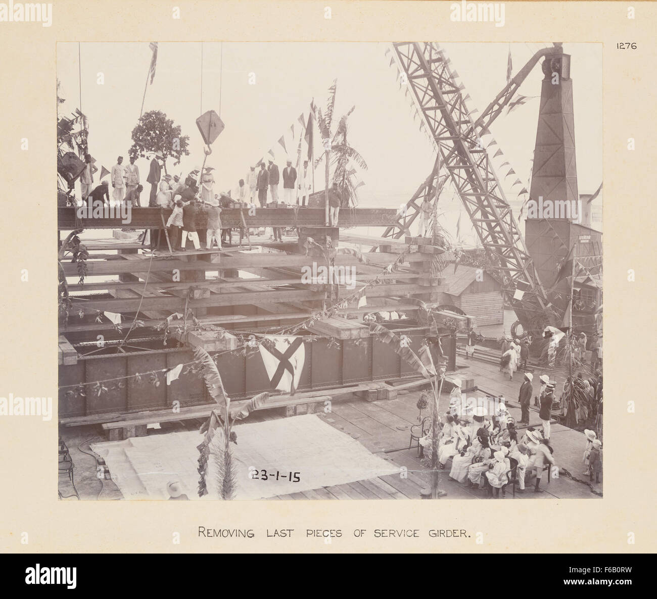Removing Last Pieces of Service Girder Stock Photo - Alamy Removing Last Pieces of Service Girder Stock Photo - Alamy