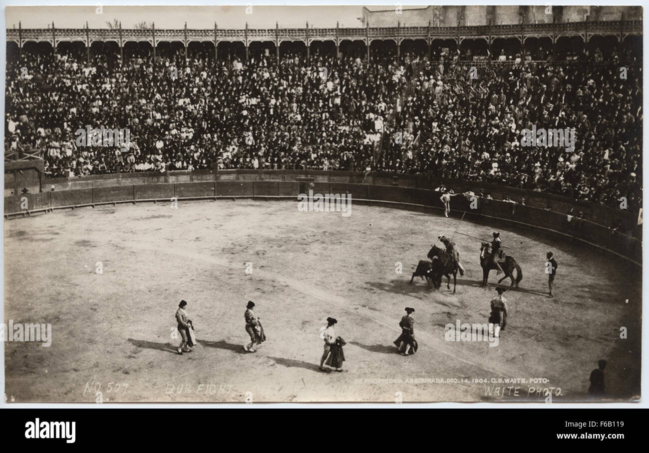 Bullfighting mexico city mexico hi-res stock photography and images - Alamy