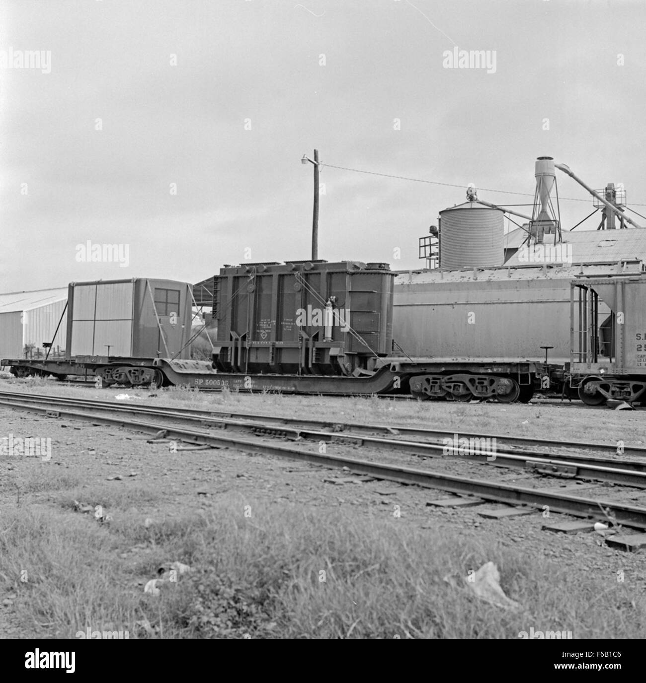 A Southern Pacific railroad freight car, No. 500505, featuring a ...