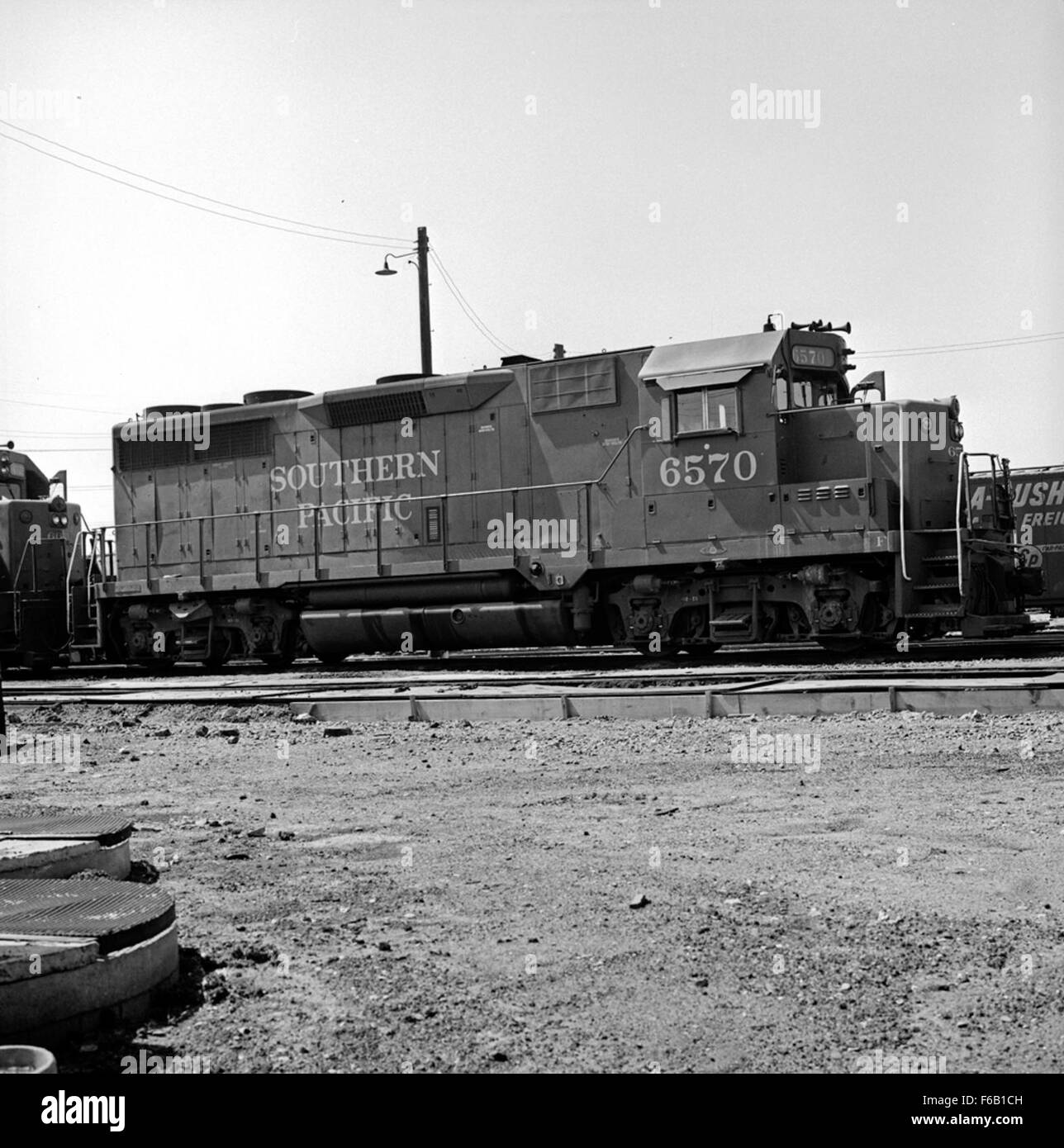 Emd switcher hi-res stock photography and images - Alamy