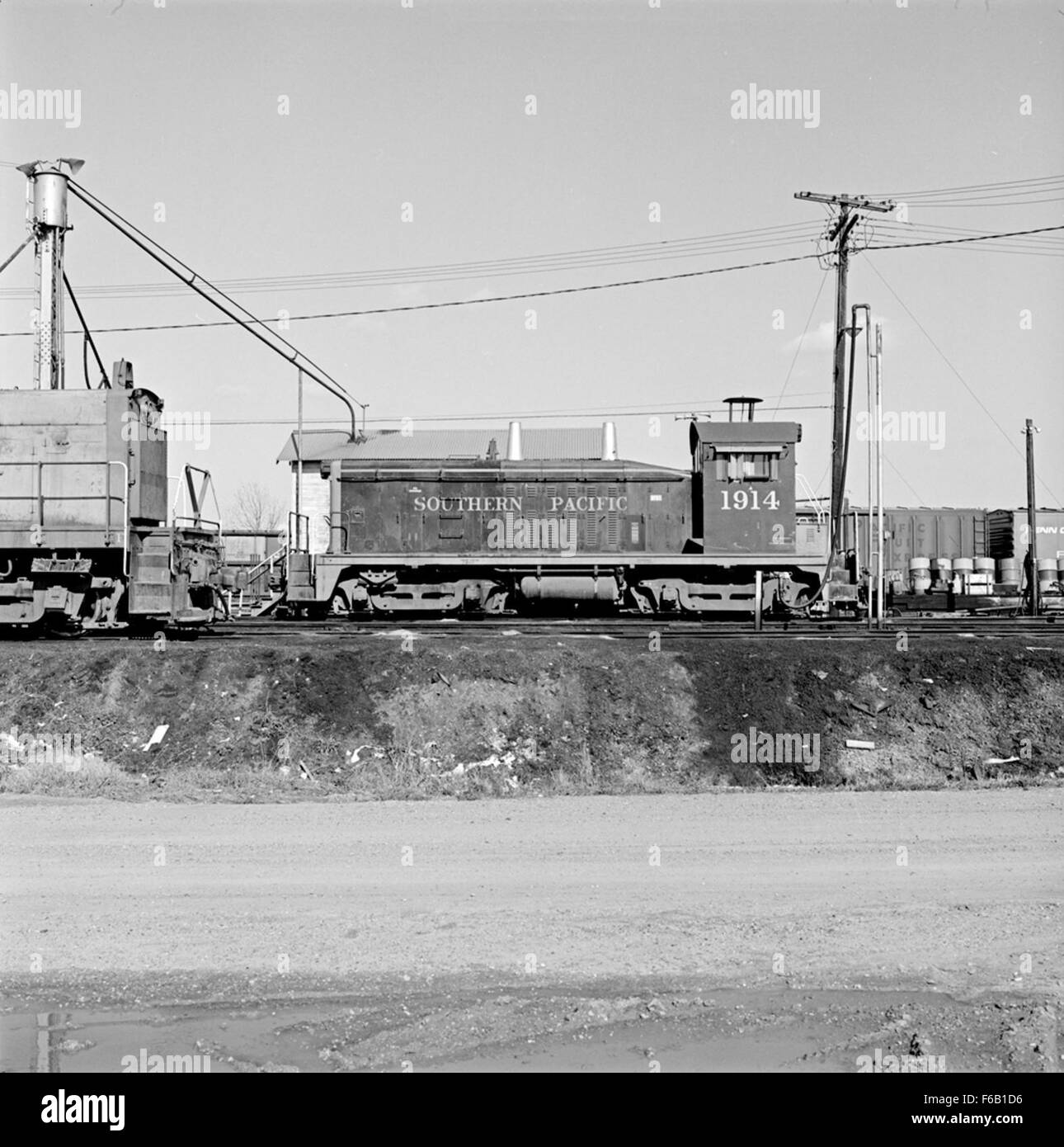 This image features the Southern Pacific Diesel Electric Switcher No ...