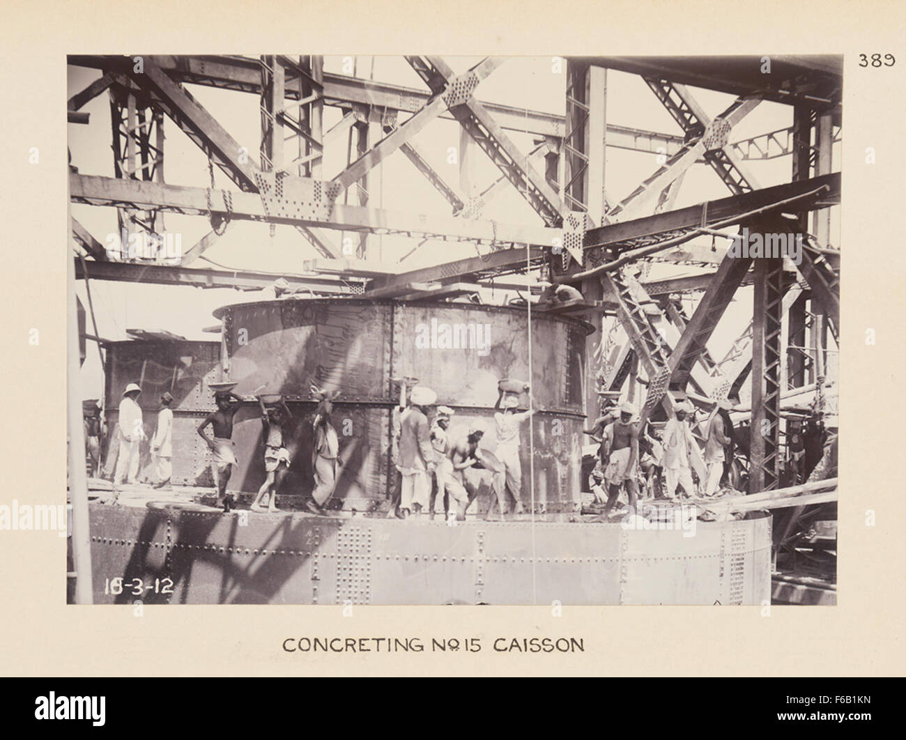 Concrete caisson structure hi-res stock photography and images - Alamy