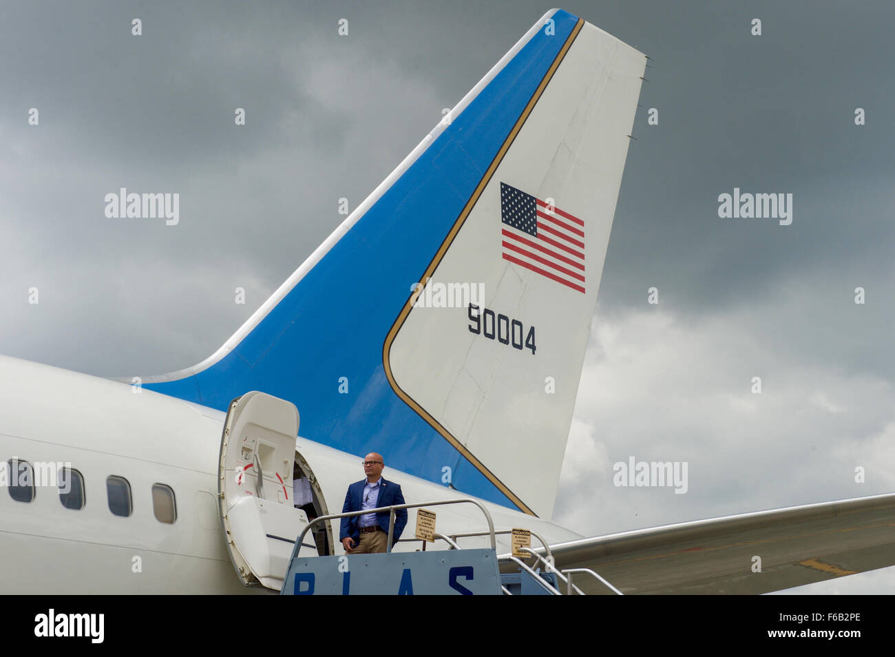 Diplomatic Security Agent Stands Watch As Secretary Kerry's Plane ...