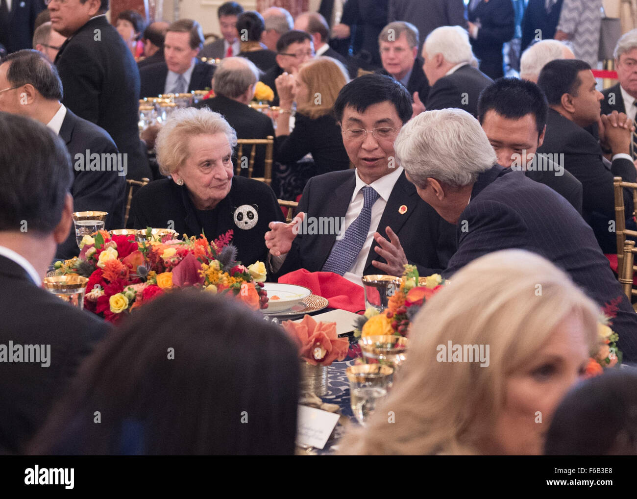 Secretary Kerry Chats With a Chinese Official and Former Secretary ...
