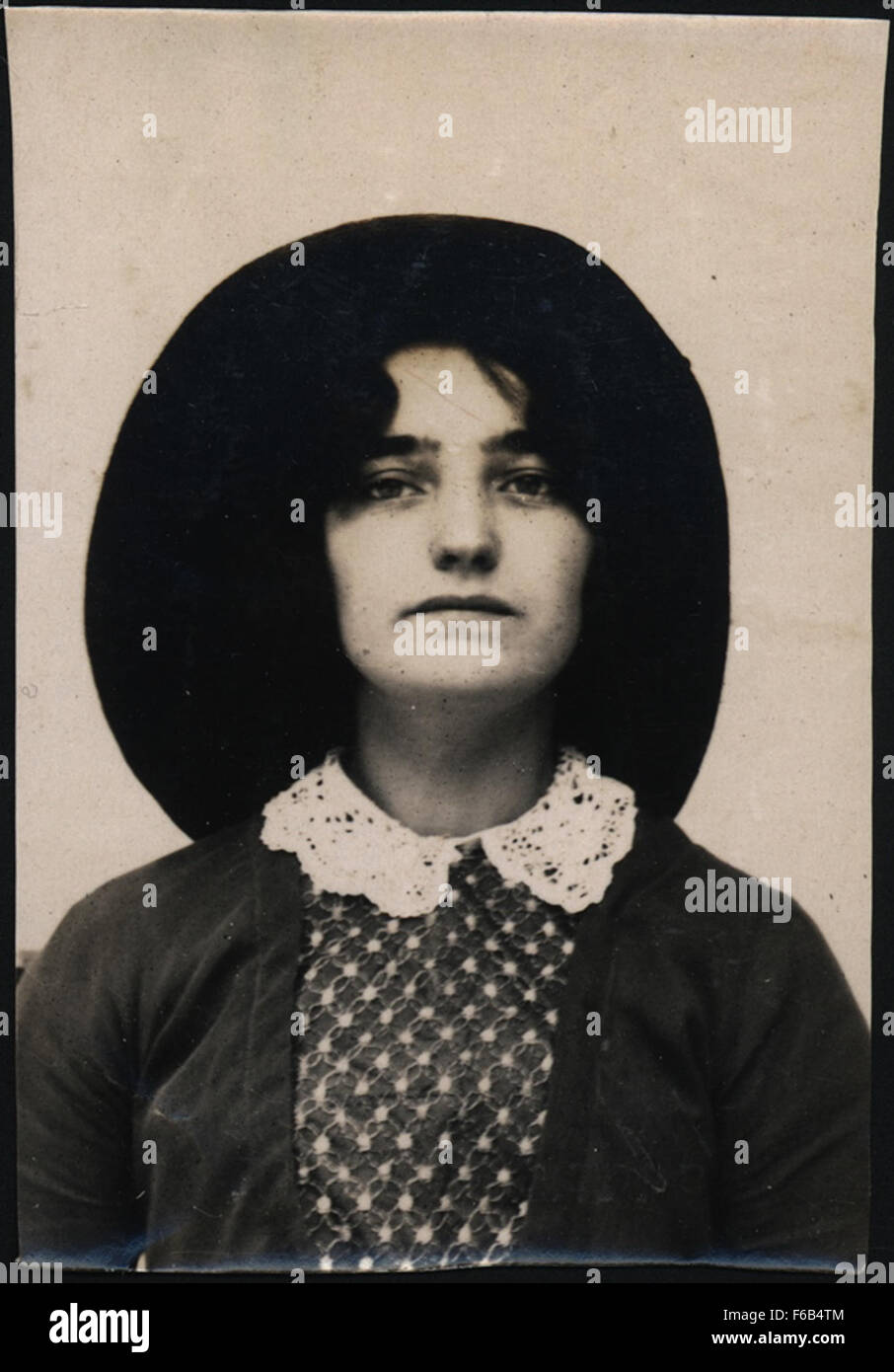 Lillian Tibbs, arrested for stealing a dress Stock Photo - Alamy
