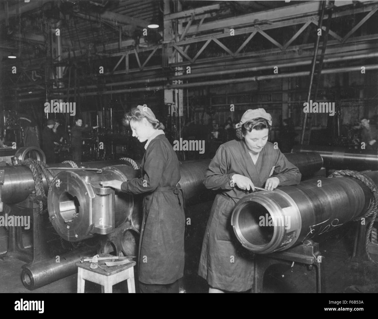 Women works war Black and White Stock Photos & Images - Alamy