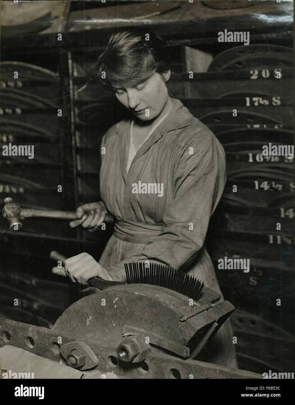 War manufacturing process hi-res stock photography and images - Alamy