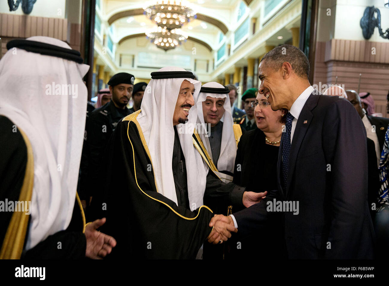 King Salman bin Abdulaziz of Saudi Arabia bids farewell to President ...
