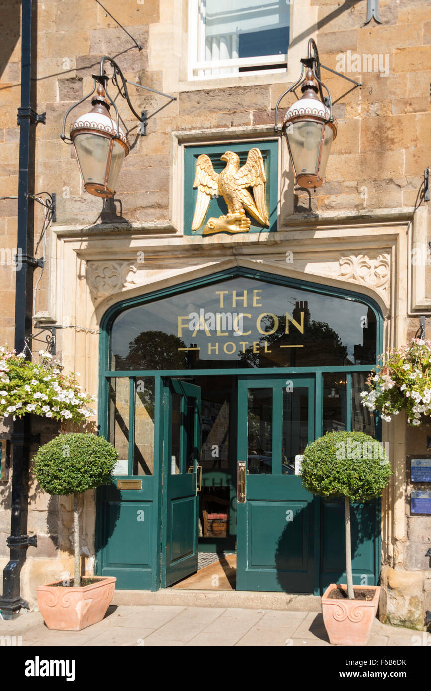 Falcon hotel uppingham hi-res stock photography and images - Alamy