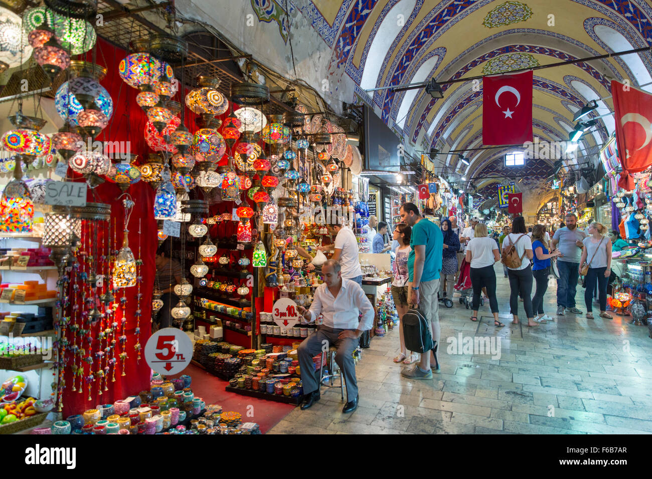 Souks of istanbul hi-res stock photography and images - Alamy