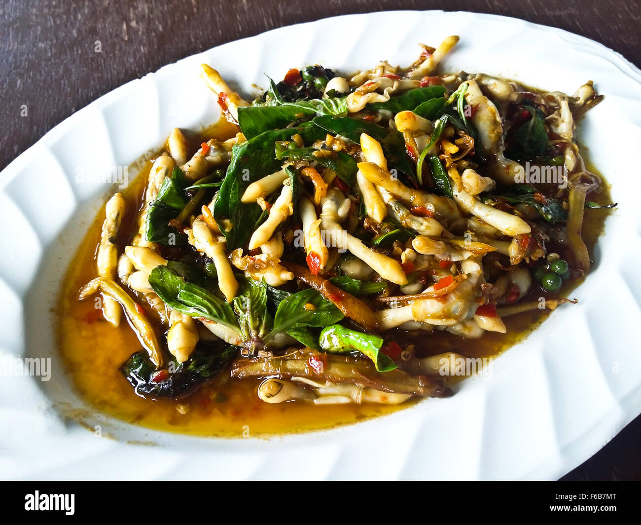 Razor clams spicy Stir-Fry ,Thai food Stock Photo - Alamy