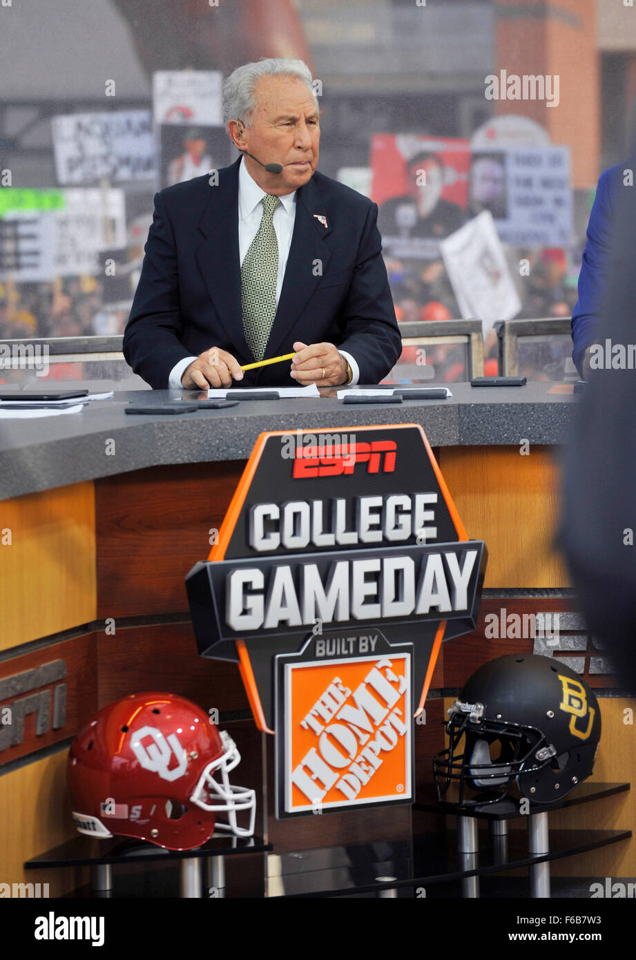 Waco, Texas, USA. 14th Nov, 2015. ESPN college football analyst Lee ... Waco, Texas, USA. 14th Nov, 2015. ESPN college football analyst Lee ...