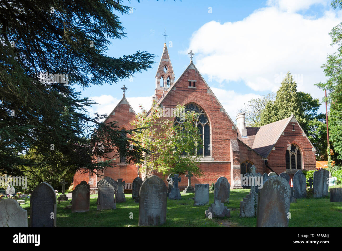 Bracknell church hi-res stock photography and images - Alamy