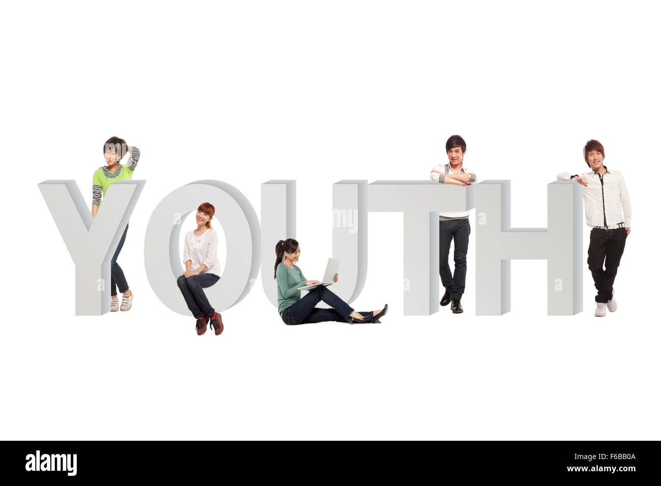 five people sitting in a row smiling Stock Photo - Alamy