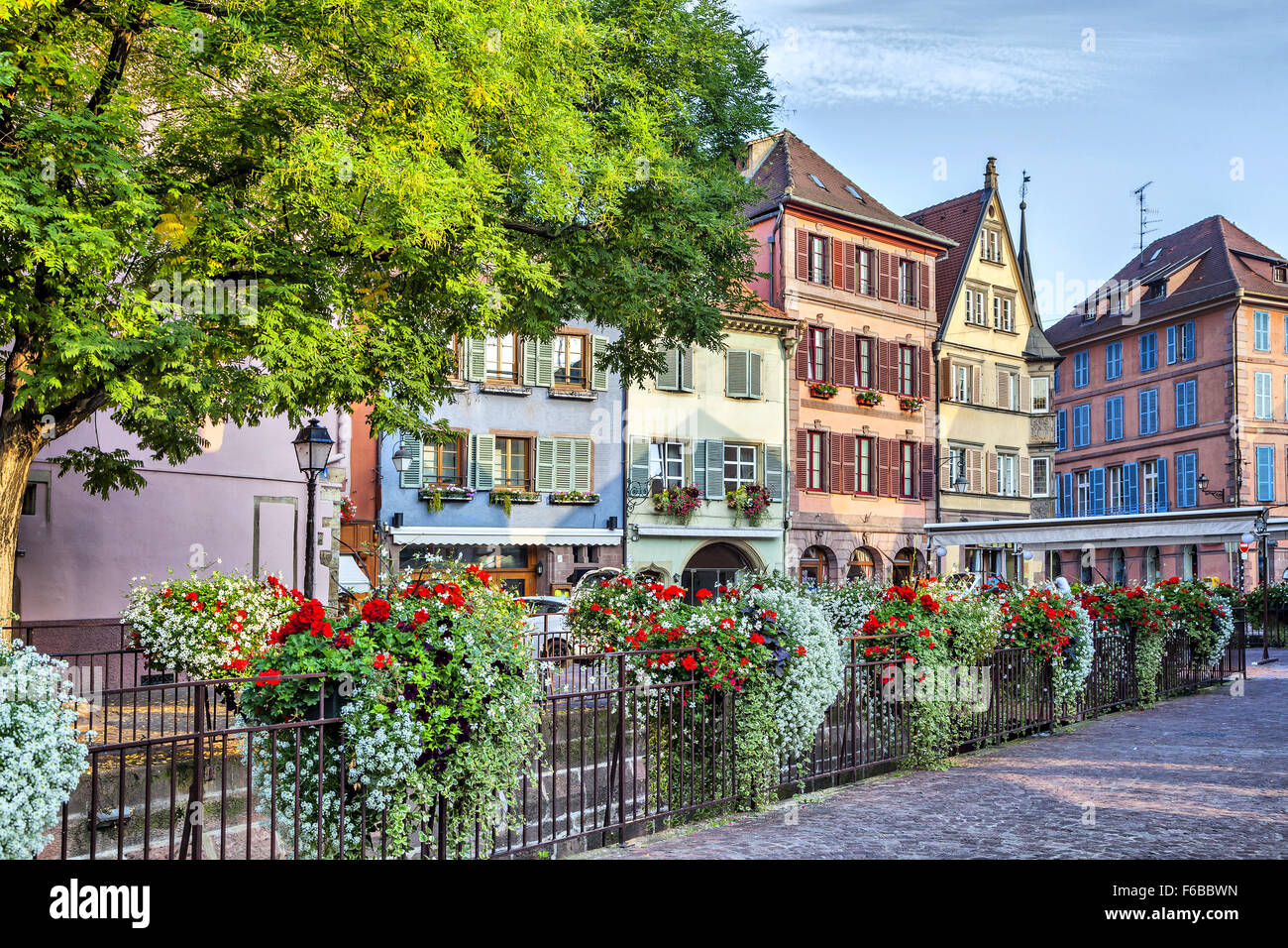 Colorful houses in colmar hi-res stock photography and images - Alamy