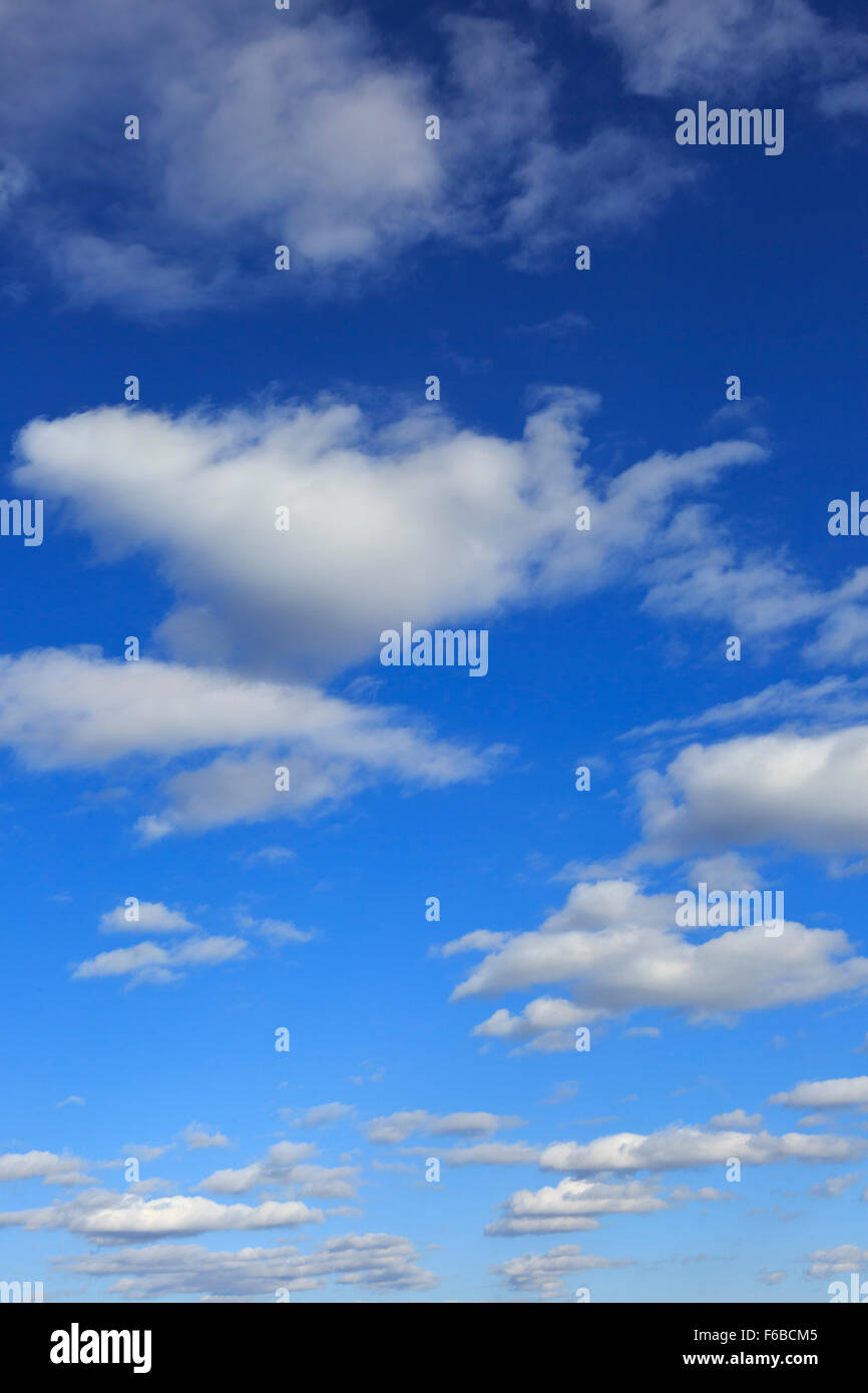 Cloud clouds blue sky hi-res stock photography and images - Alamy