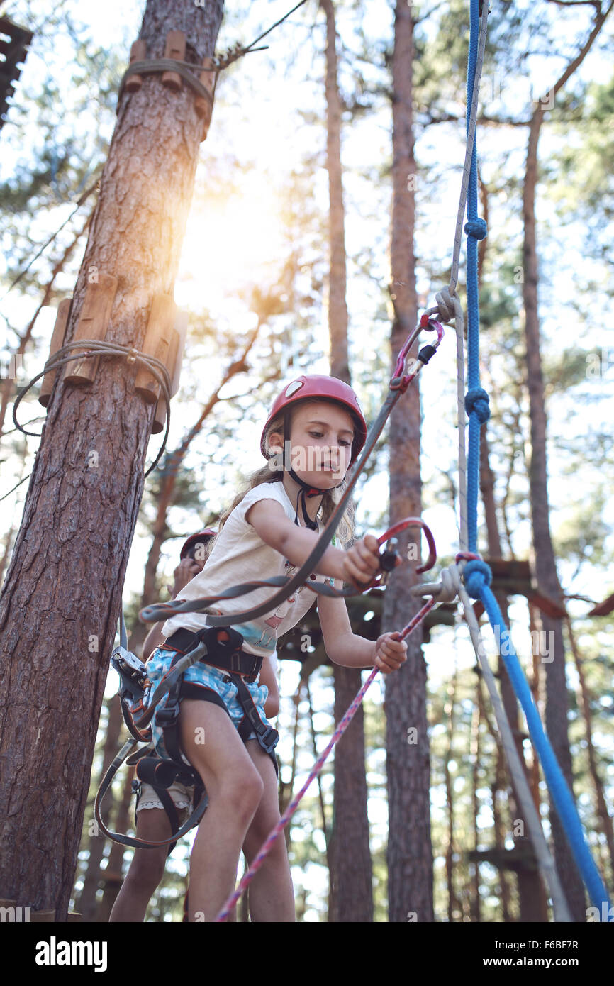 Kids climbing adventure park hi-res stock photography and images - Alamy