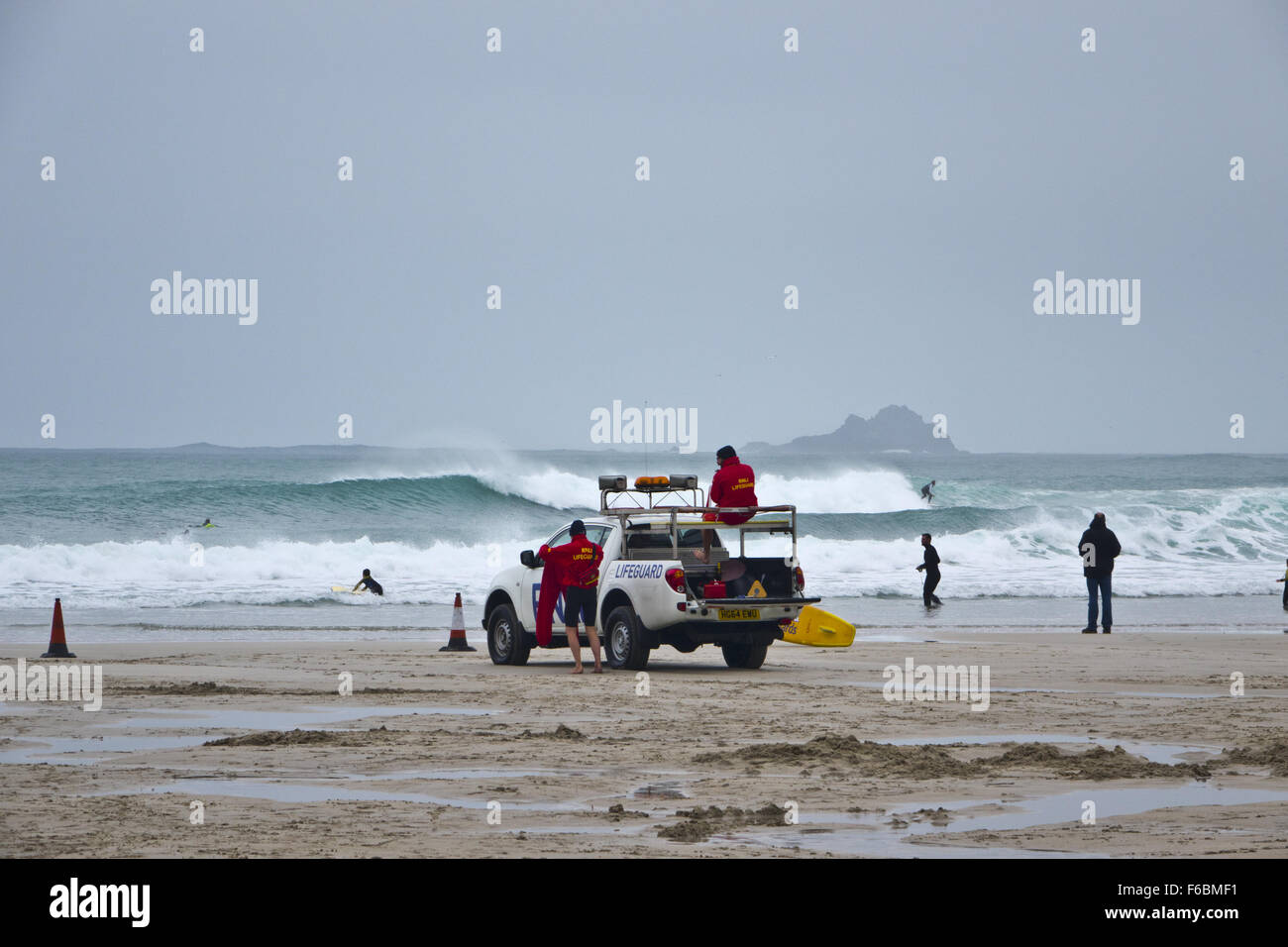 Patrol guards hi-res stock photography and images - Alamy