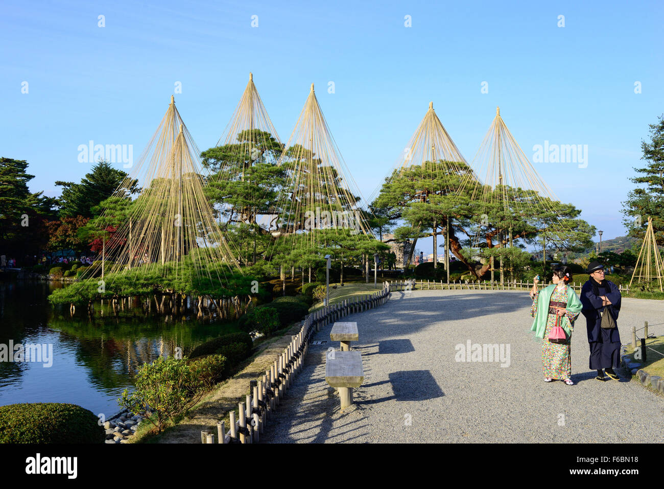 Japan, Kanazawa: Kenroku-en garden Stock Photo - Alamy