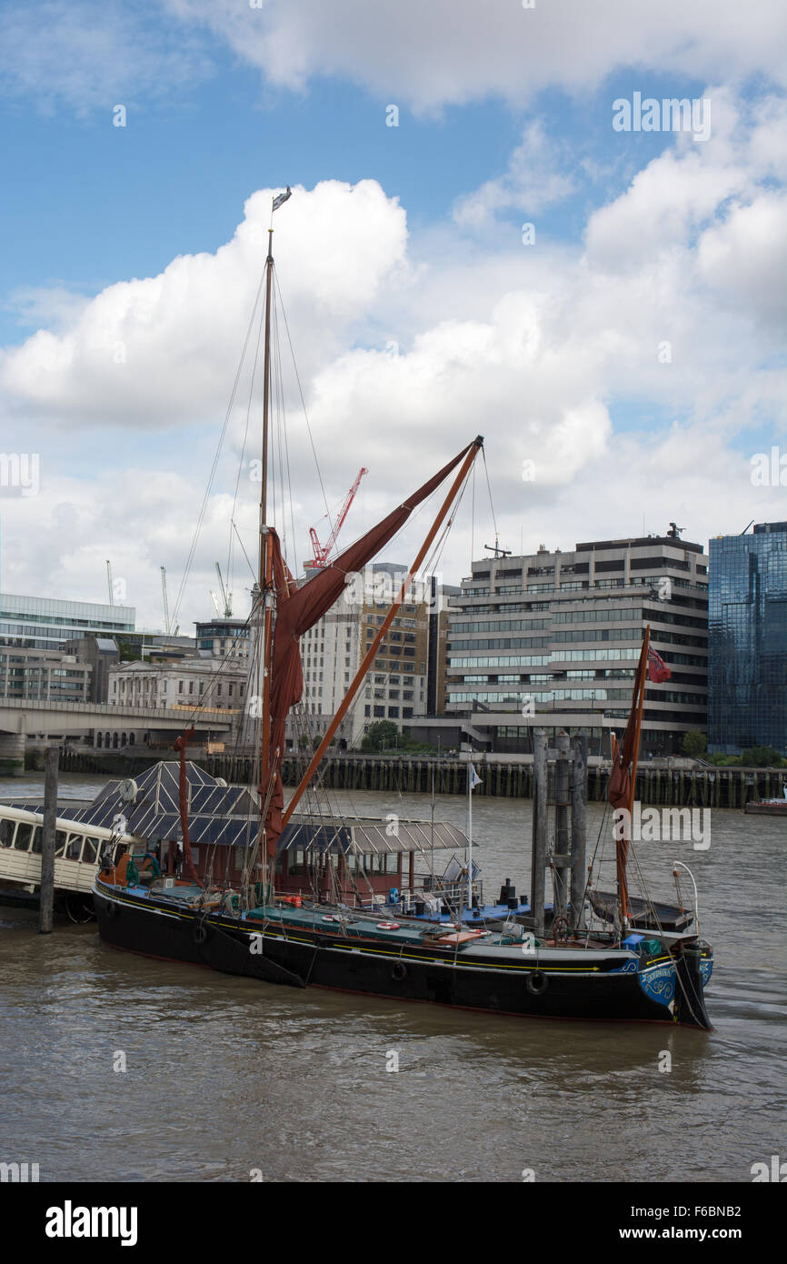 Thames Sailing Barge High Resolution Stock Photography and Images - Alamy