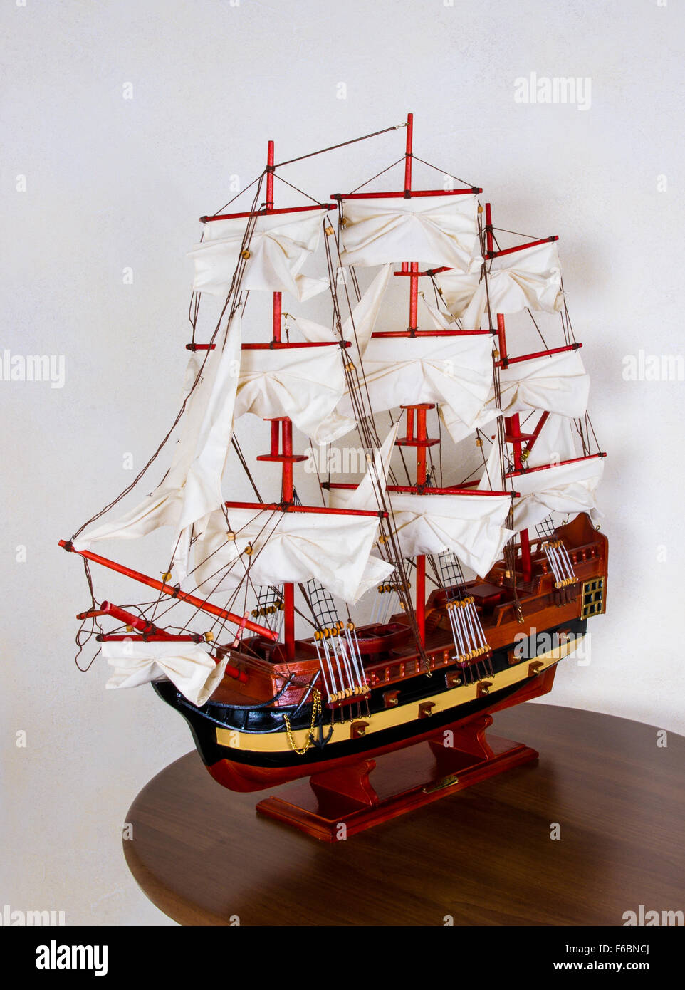 Pirate ship model replica hi-res stock photography and images - Alamy
