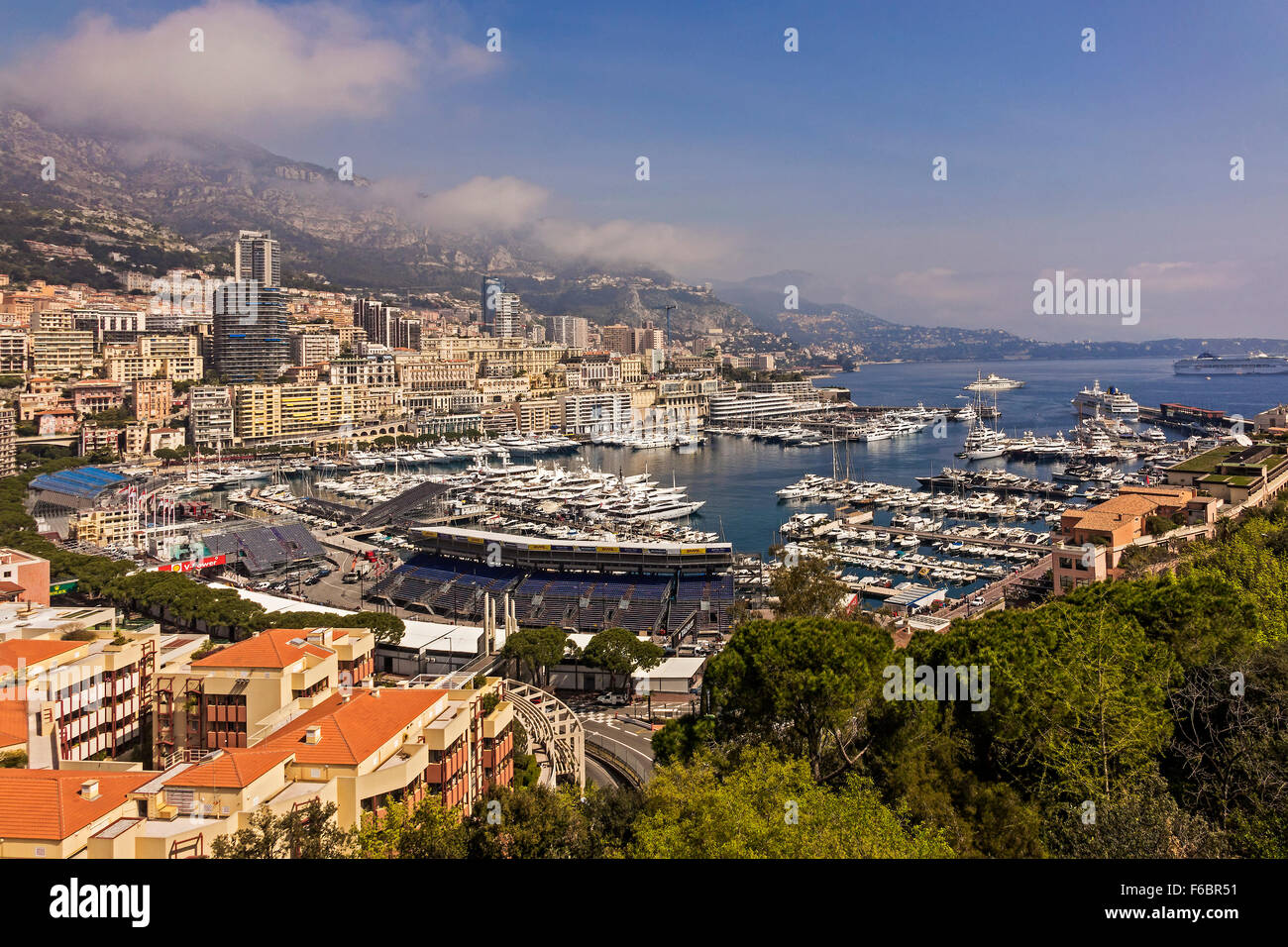 Harbour monte carlo monaco hi-res stock photography and images - Alamy