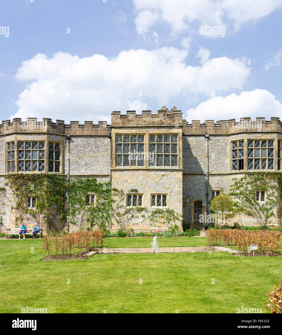 Chatsworth house hall hi-res stock photography and images - Alamy