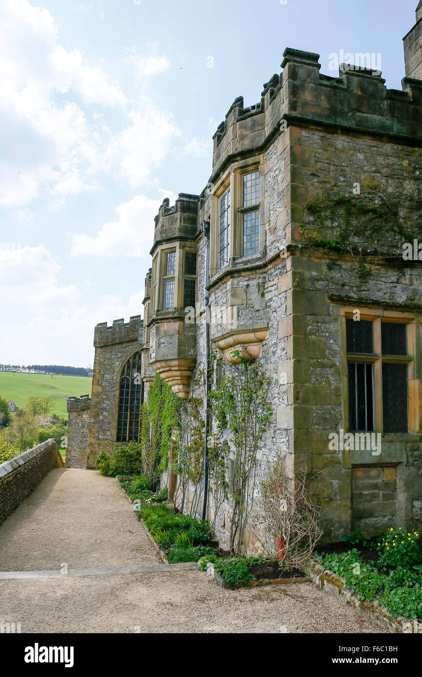 Haddon Hall Derbyshire Near Buxton & Chatsworth House. Elizabethan ...