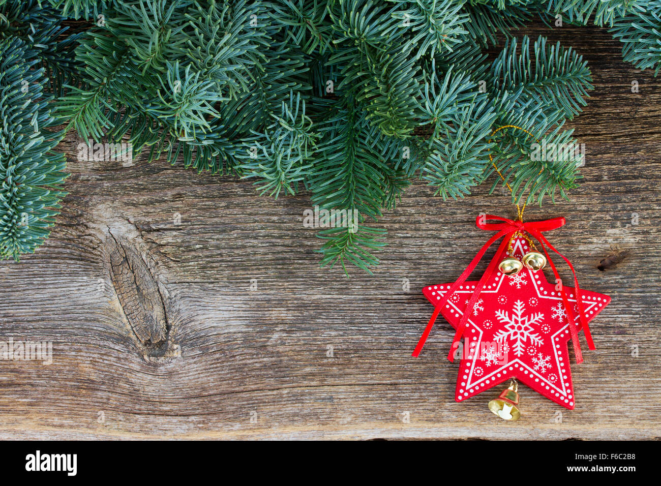 christmas fresh evergreen tree branches Stock Photo - Alamy