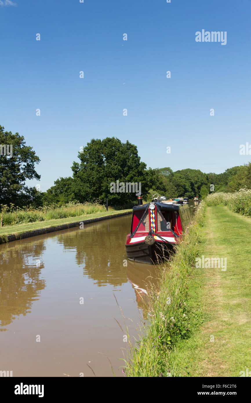Shropshire union canal hi-res stock photography and images - Alamy