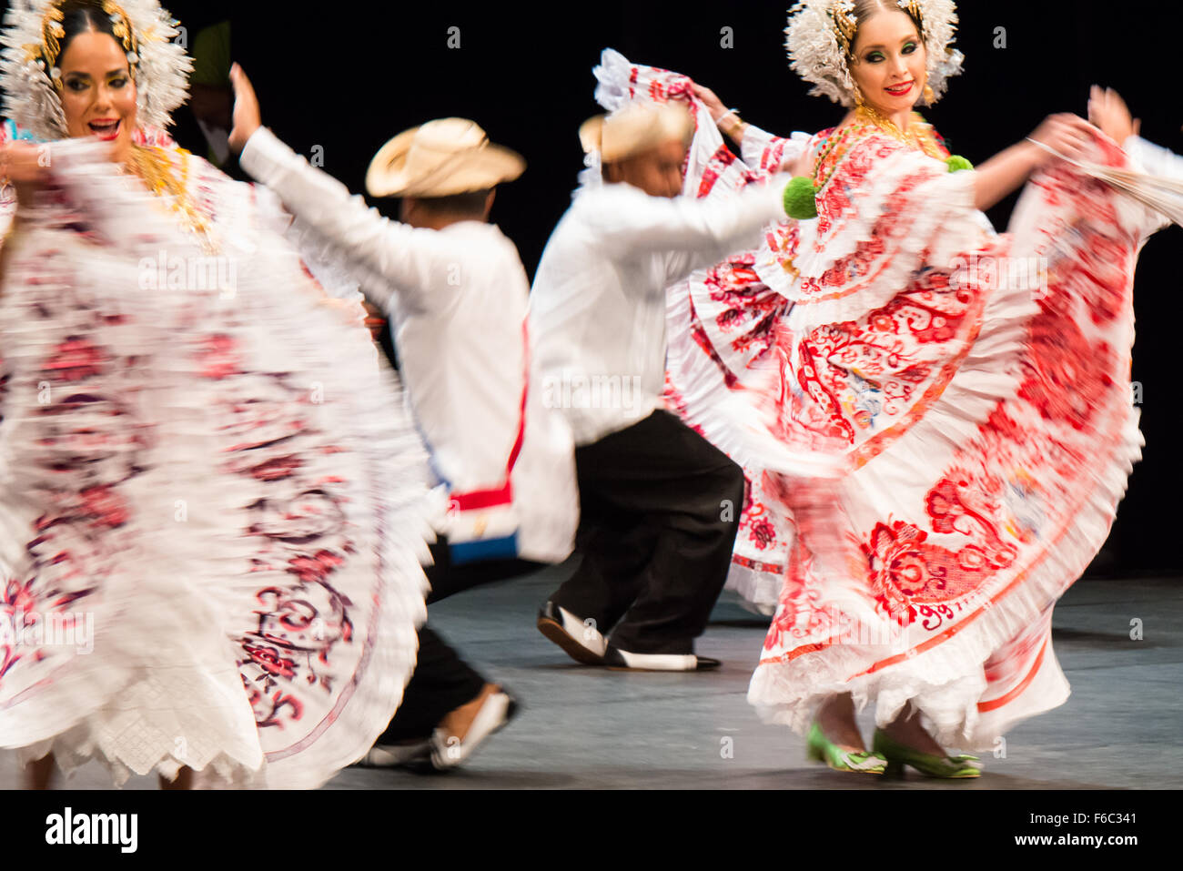 Agrupacion Panama Folklore from Ciudad de Panama, Panama, performing at ...