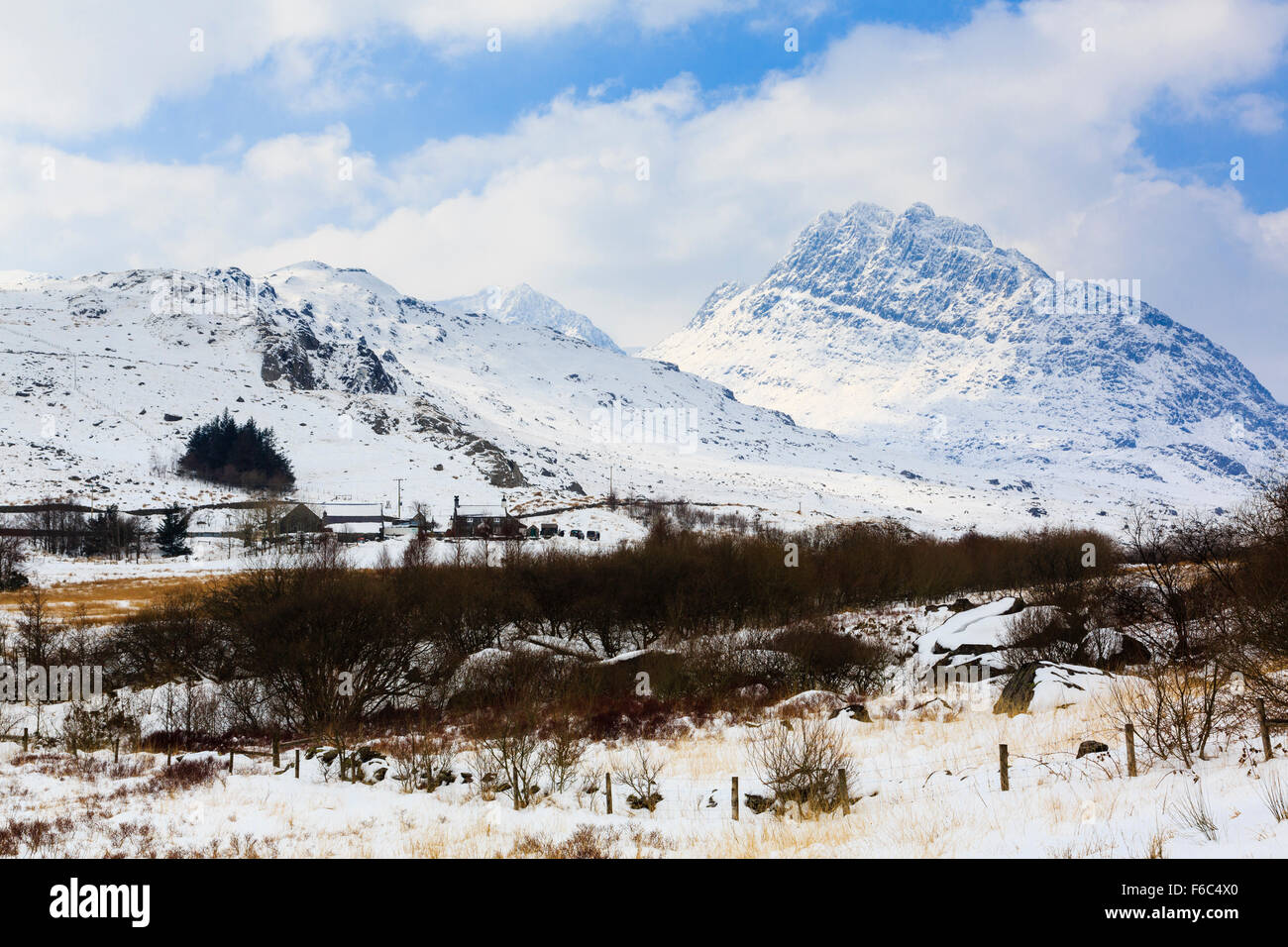 Snow scene with Mount Tryfan in Snowdonia National Park, Ogwen Valley ...