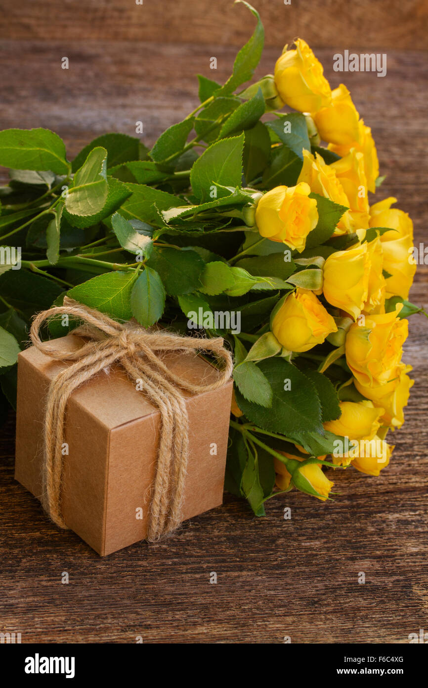 bouquet of fresh roses Stock Photo - Alamy