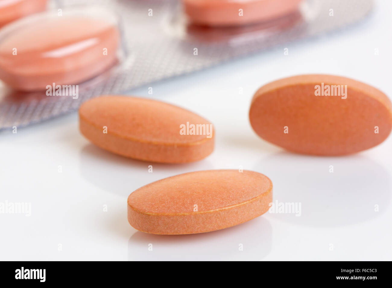 Close up of a Statin tablet - the controversial cholesterol lowering ...