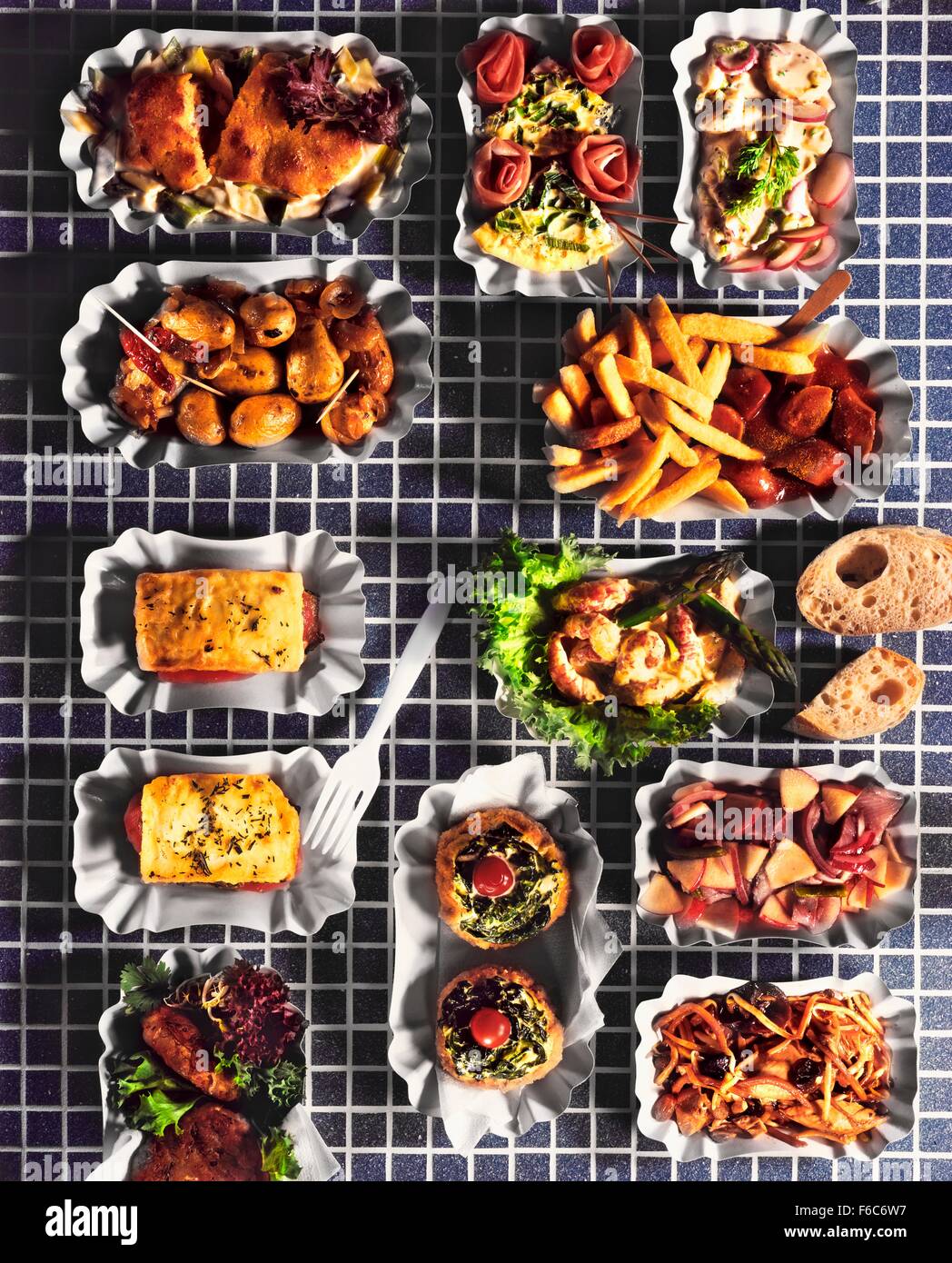 Cardboard containers hi-res stock photography and images - Alamy