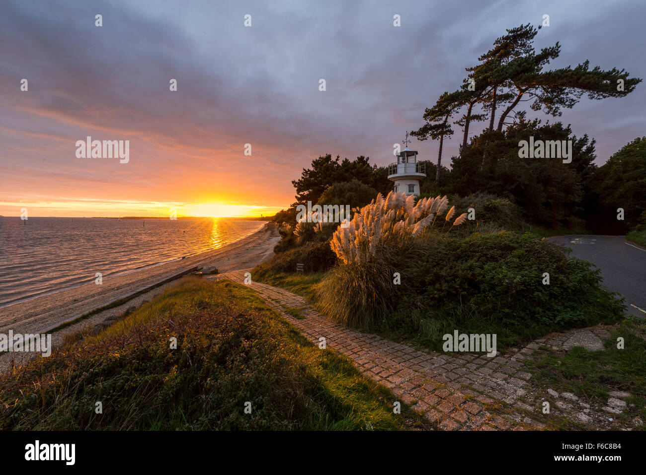 The Millenium Beacon lighthouse at Lepe in Hampshire Stock Photo - Alamy