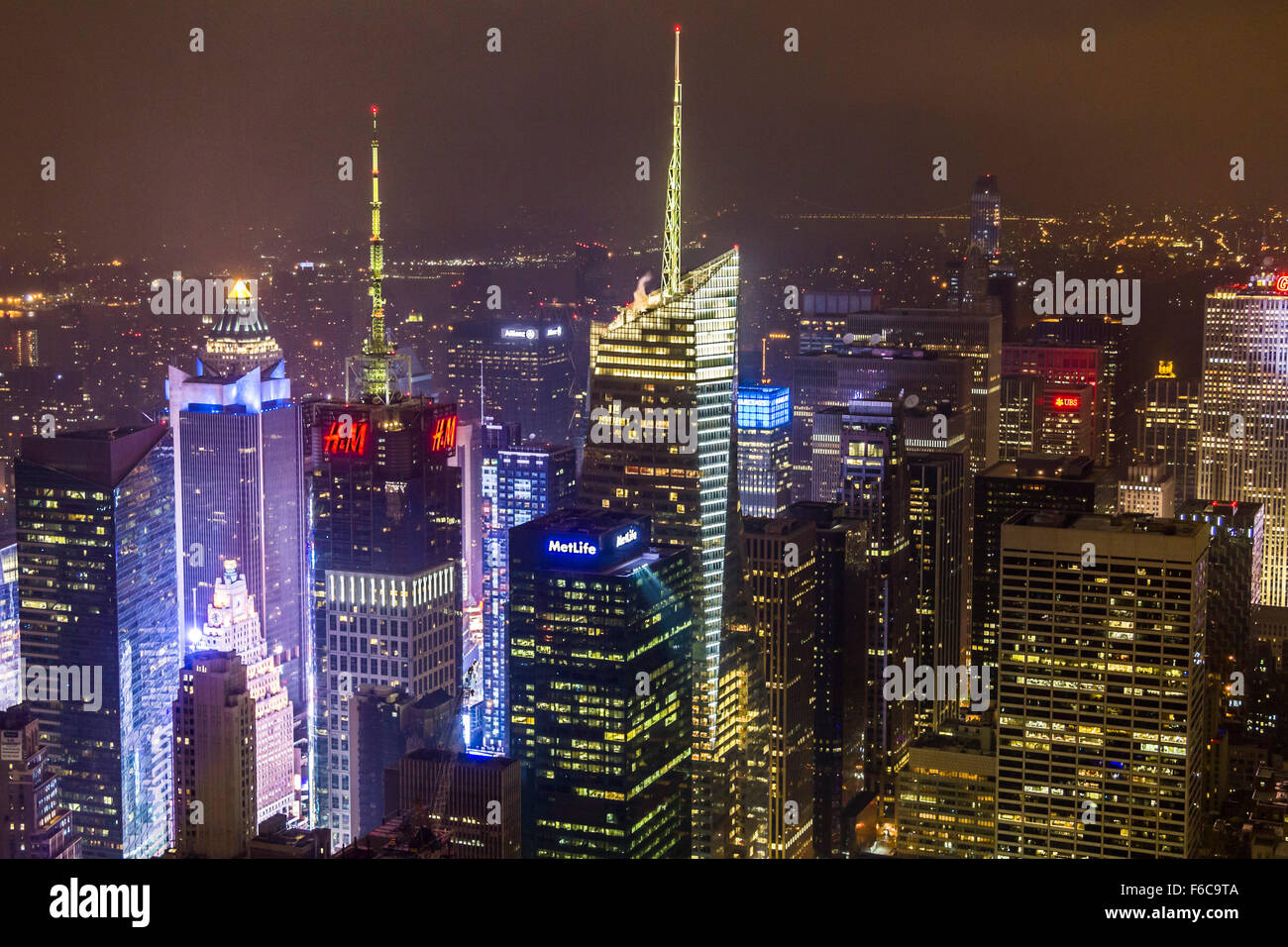 Manhattan overview at night from Empire State Building Stock Photo - Alamy