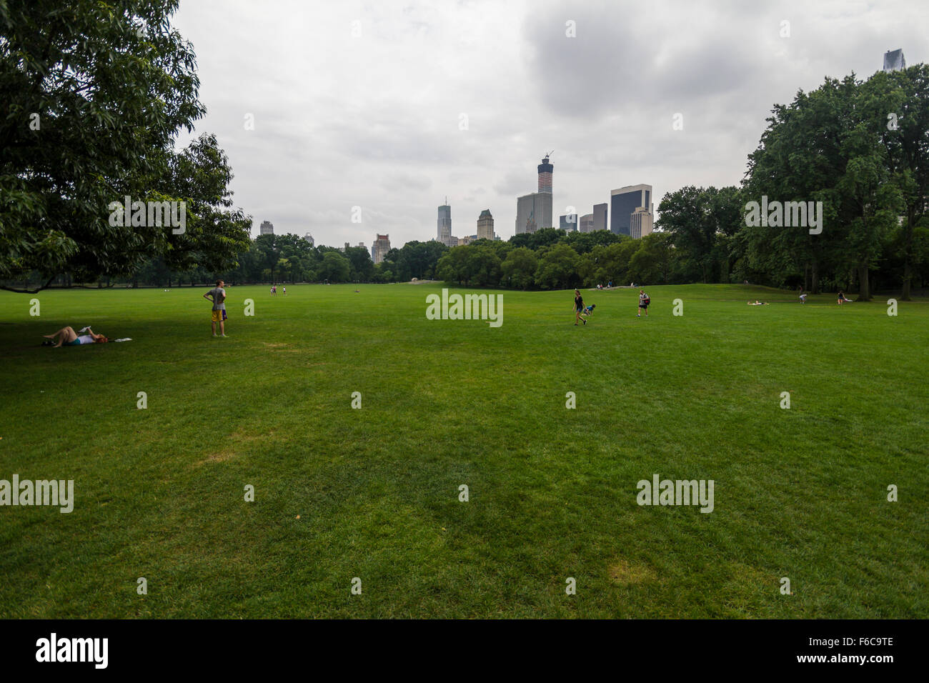 Stretching central park hi-res stock photography and images - Alamy