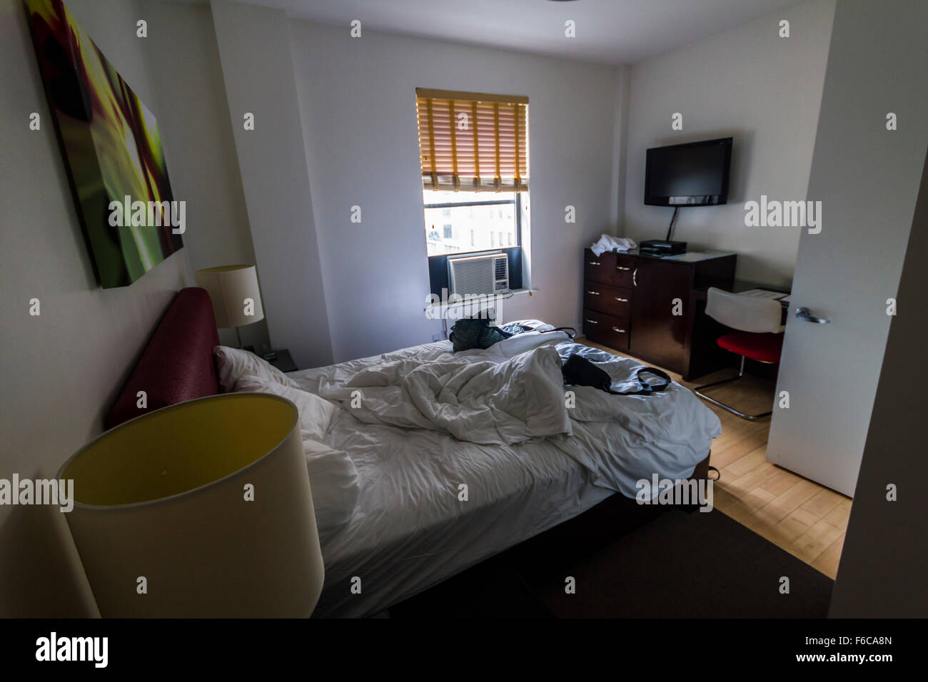 Small hotel room in Manhattan Stock Photo - Alamy