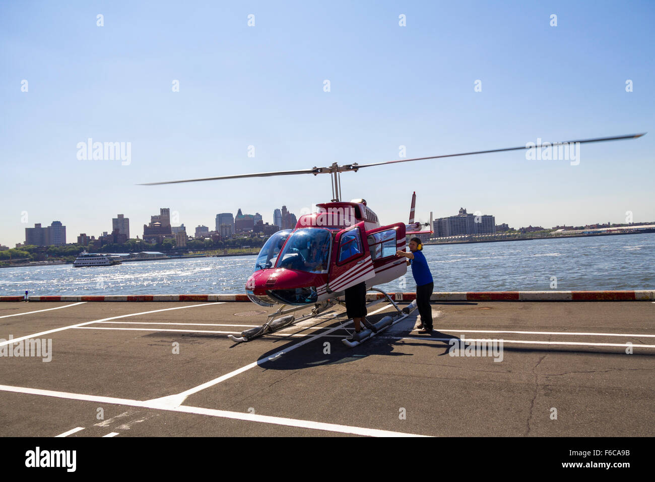 New York Helicopter Stock Photo - Alamy