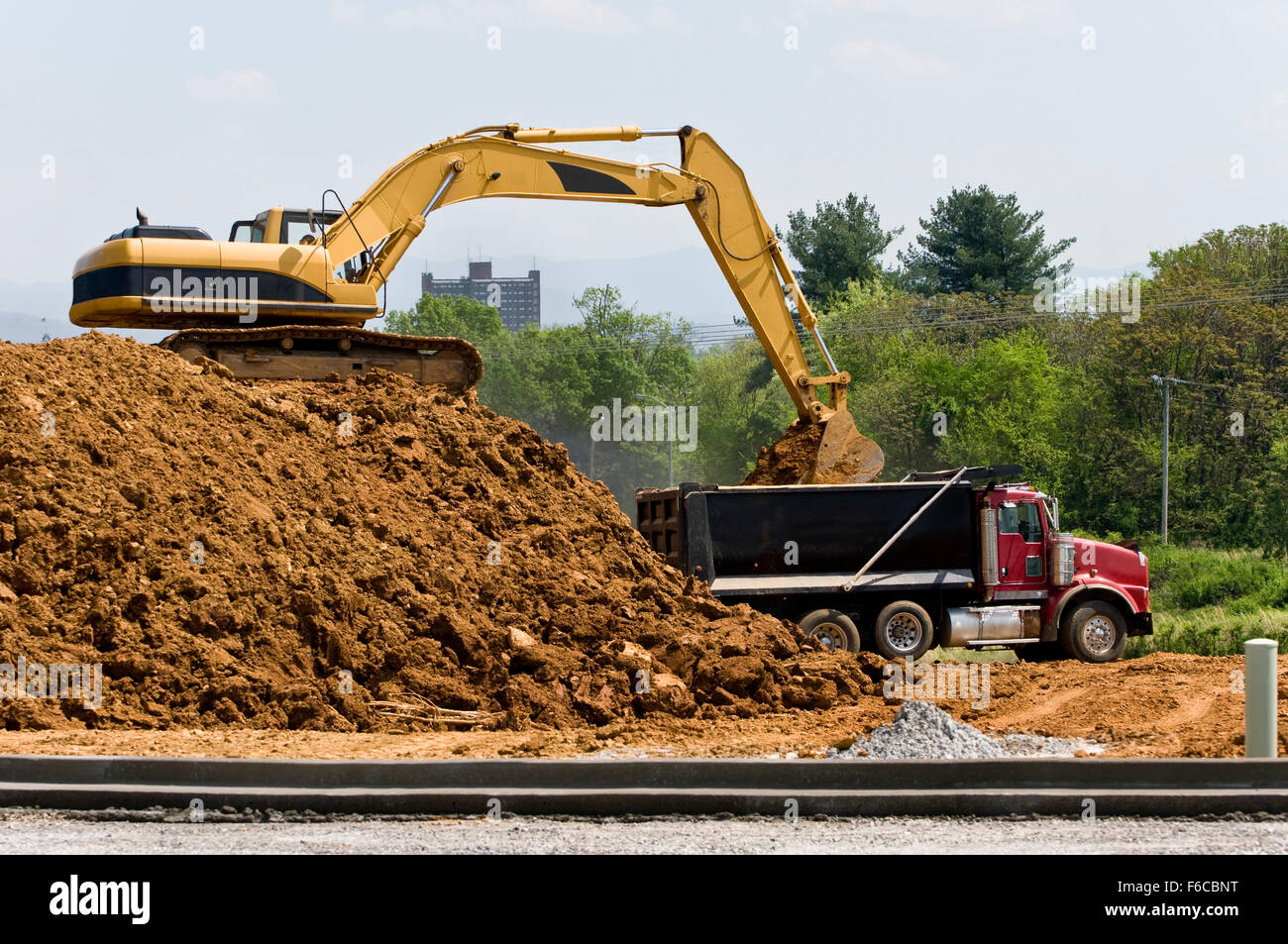 Dump truck construction hi-res stock photography and images - Alamy
