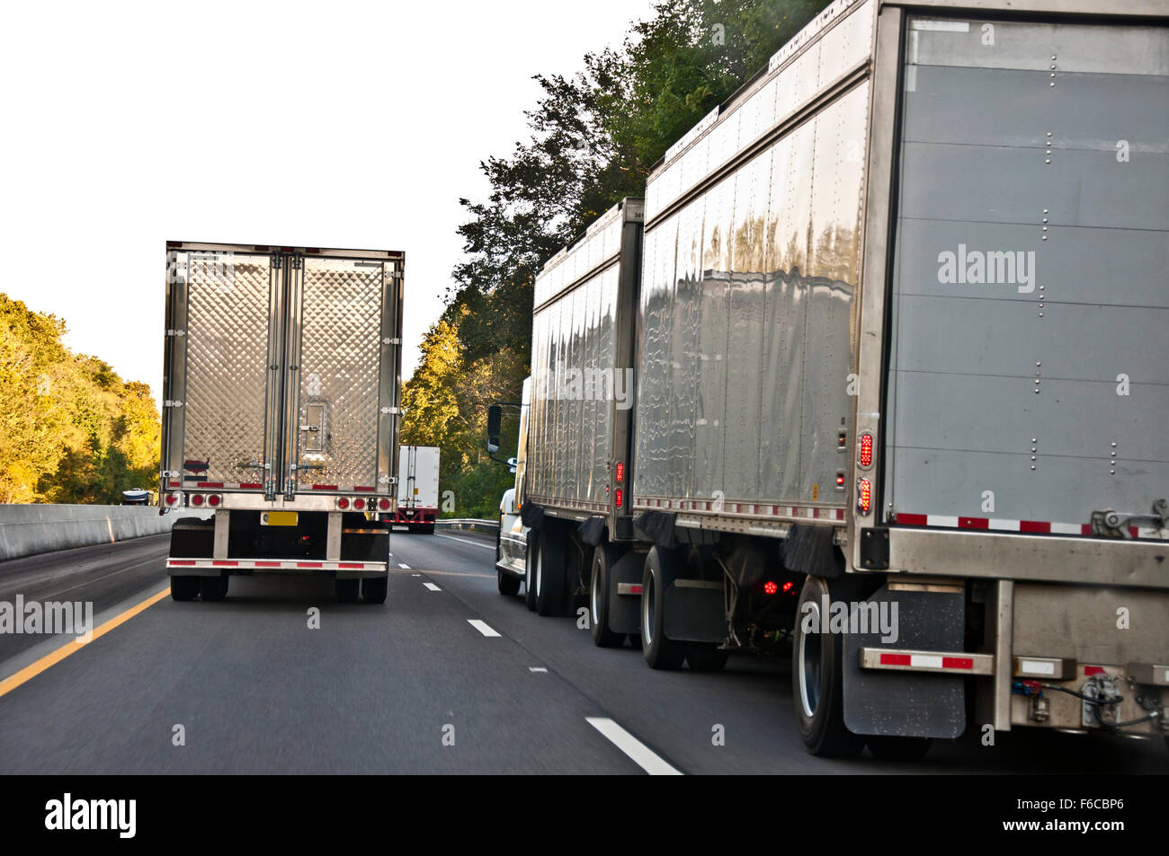 Heavy Late Afternoon Interstate Highway Truck Traffic Stock Photo - Alamy