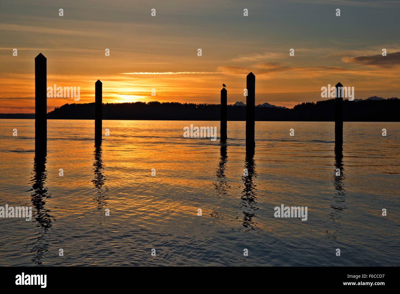 Possession beach waterfront park hi-res stock photography and images ...