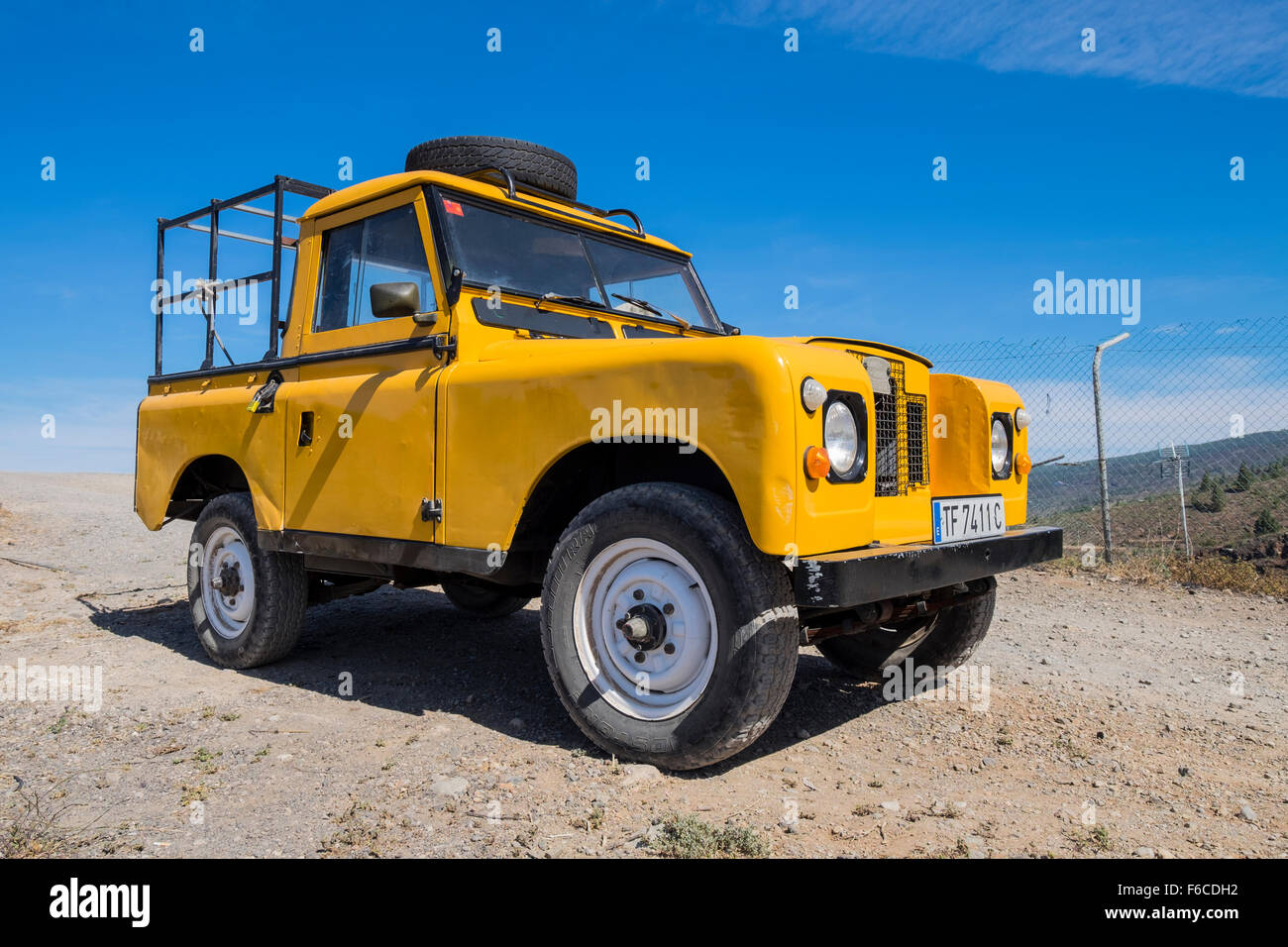 Land rover santana hi-res stock photography and images - Alamy